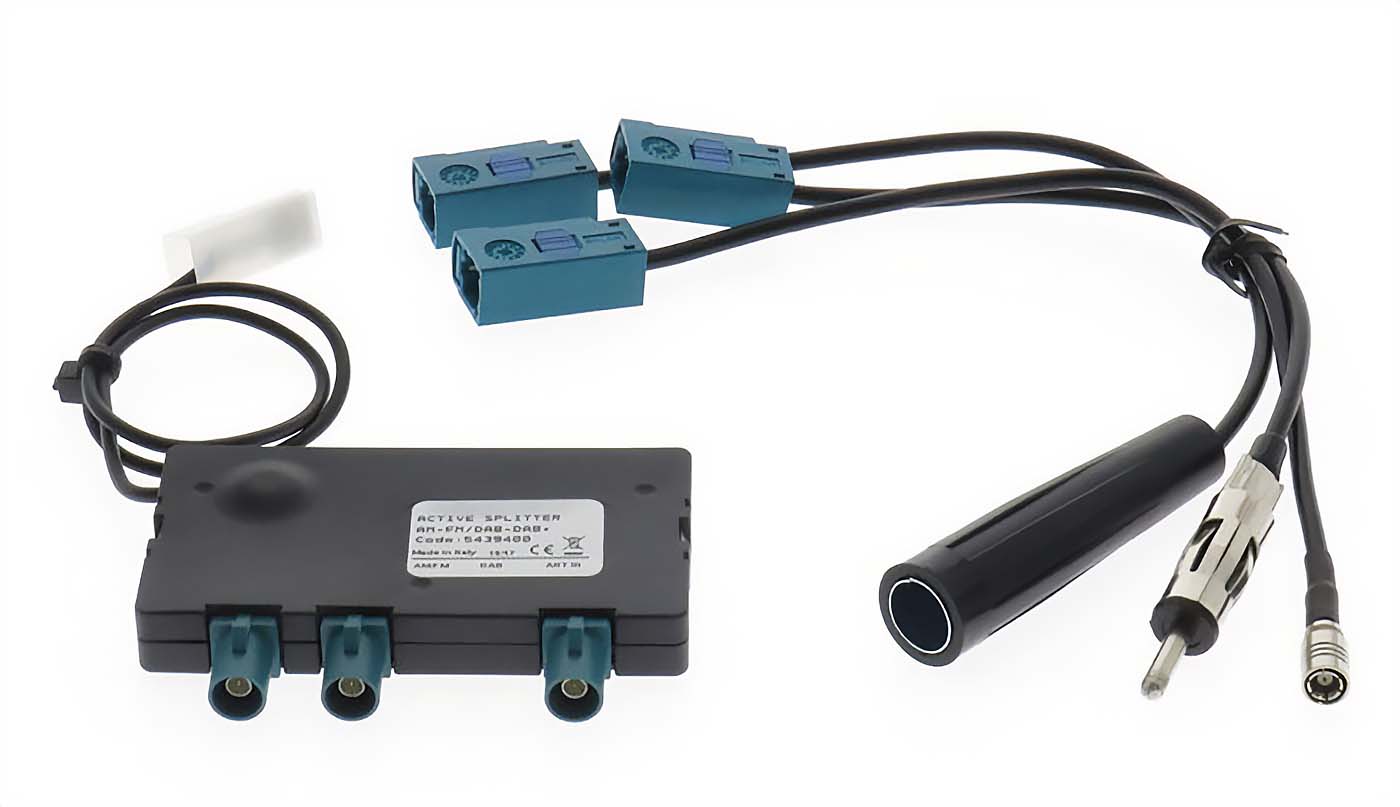 Car Aerial Active Splitter AM FM DAB with FAKRA and Adaptors