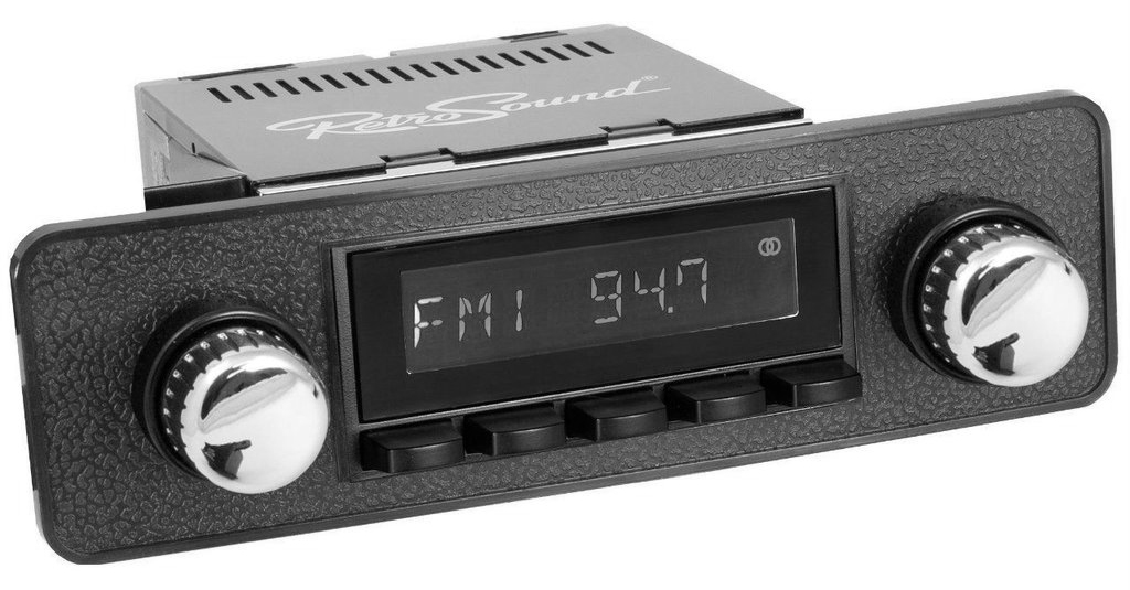 RetroSound Radio Volvo 142 144 1966-1974 Style